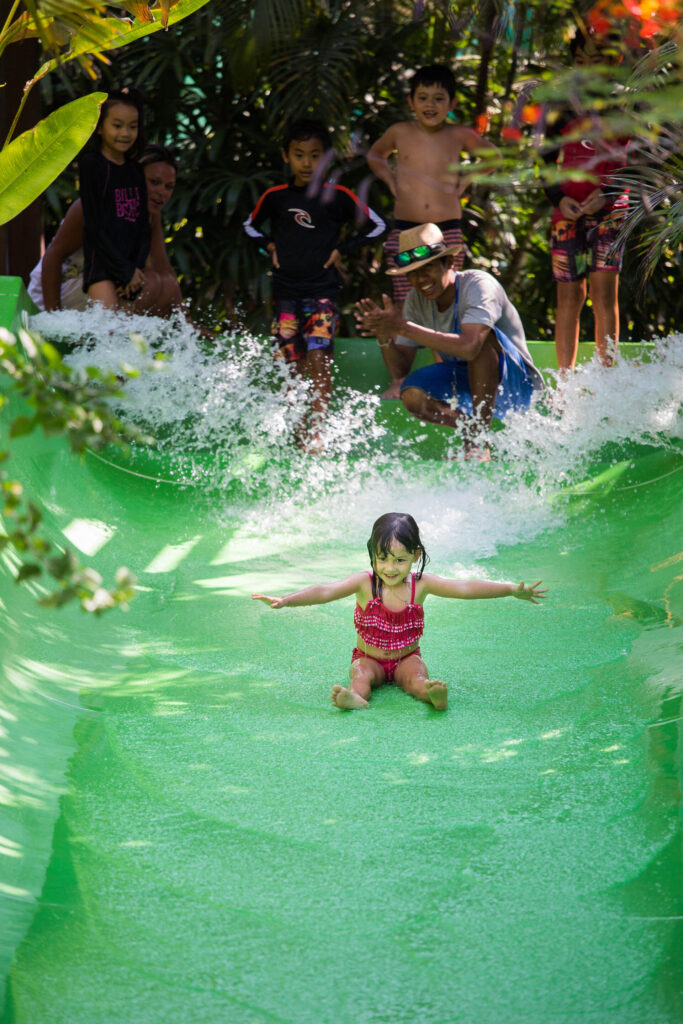 Đường ống trượt nước – WhiteWater